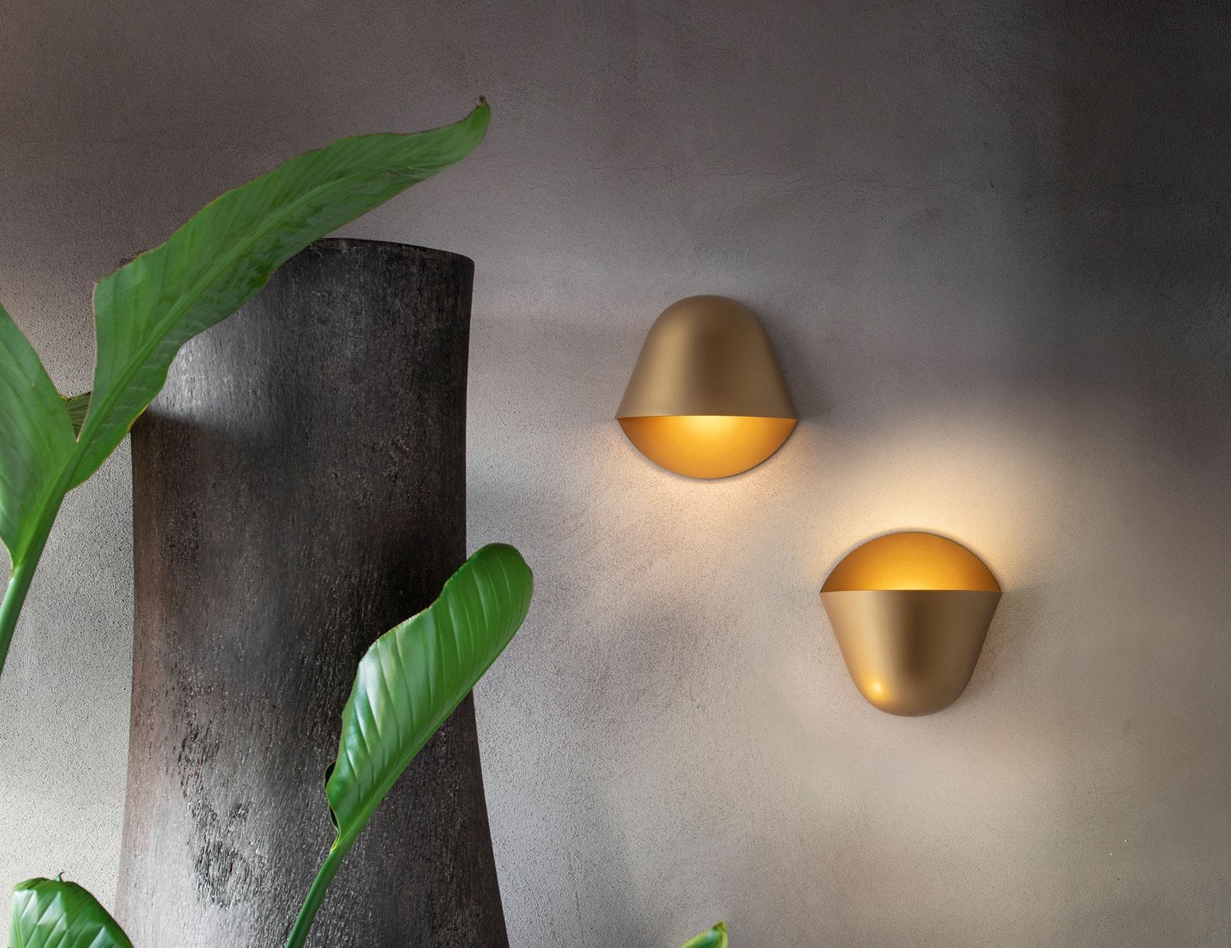 Enoki Wall Lights Sconces in Gold Metal | Penta Collection - Nella Vetrina