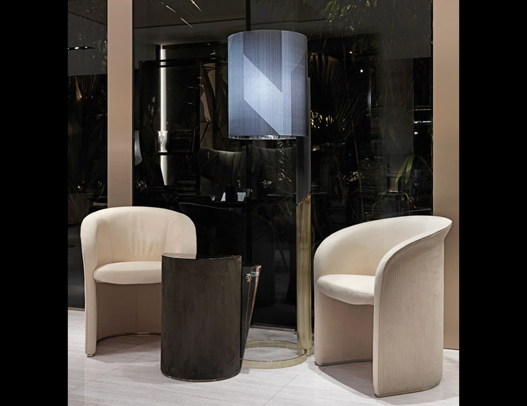 Stilo Black Metal Floor Lamp | Nella Vetrina