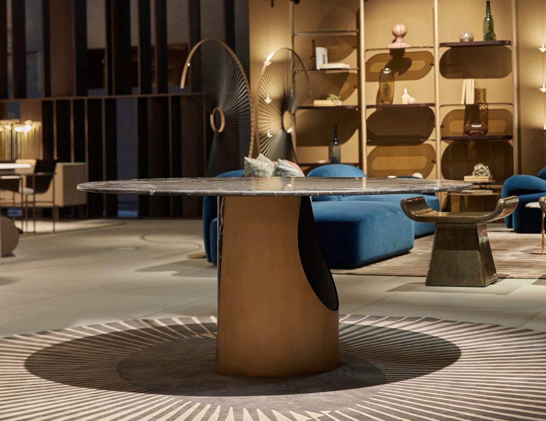 Ellipse Dining Table in Brass Metal | Nella Vetrina