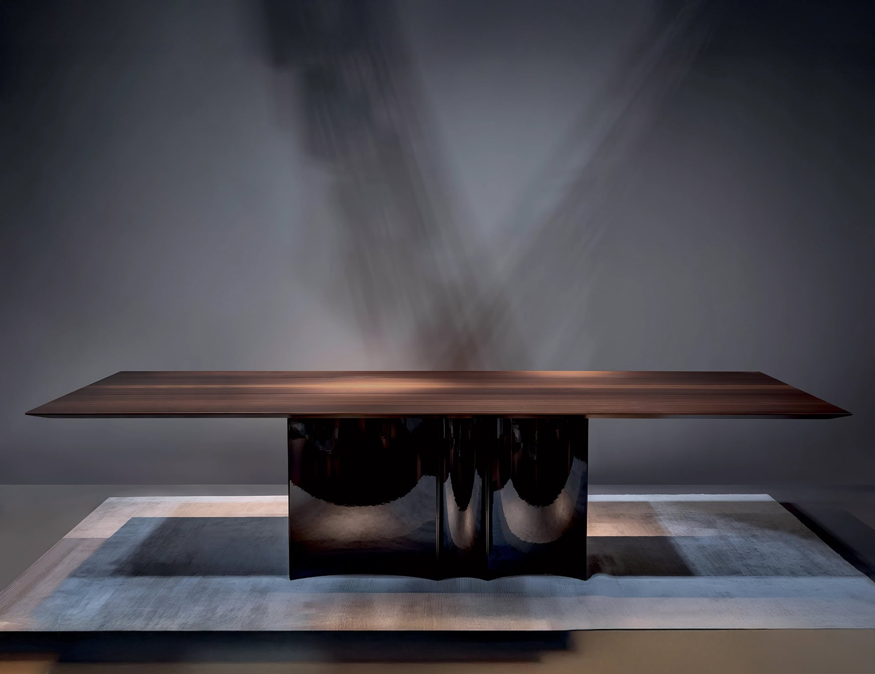 Gossip Dining Table in Ebony Wood | Costantini