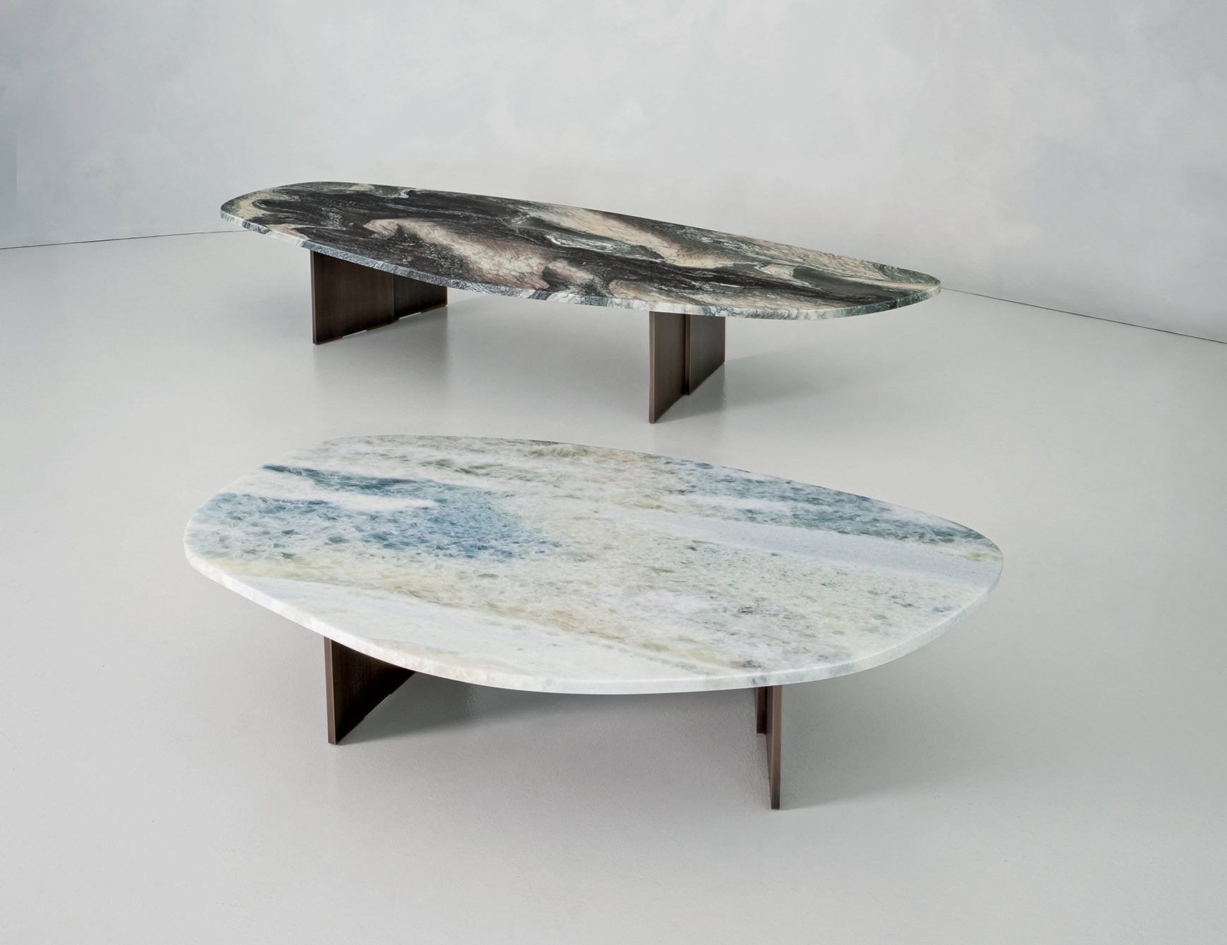 Rock Coffee Table in Calacatta oro Marble | Rugiano